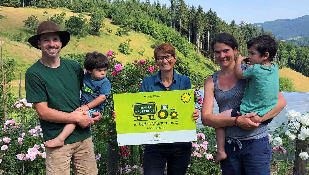 Mathesenhof in Hausach wird zum „Lernort Bauernhof“ - kinzigtal.de Mathesenhof in Hausach wird zum „Lernort Bauernhof“ - kinzigtal.de